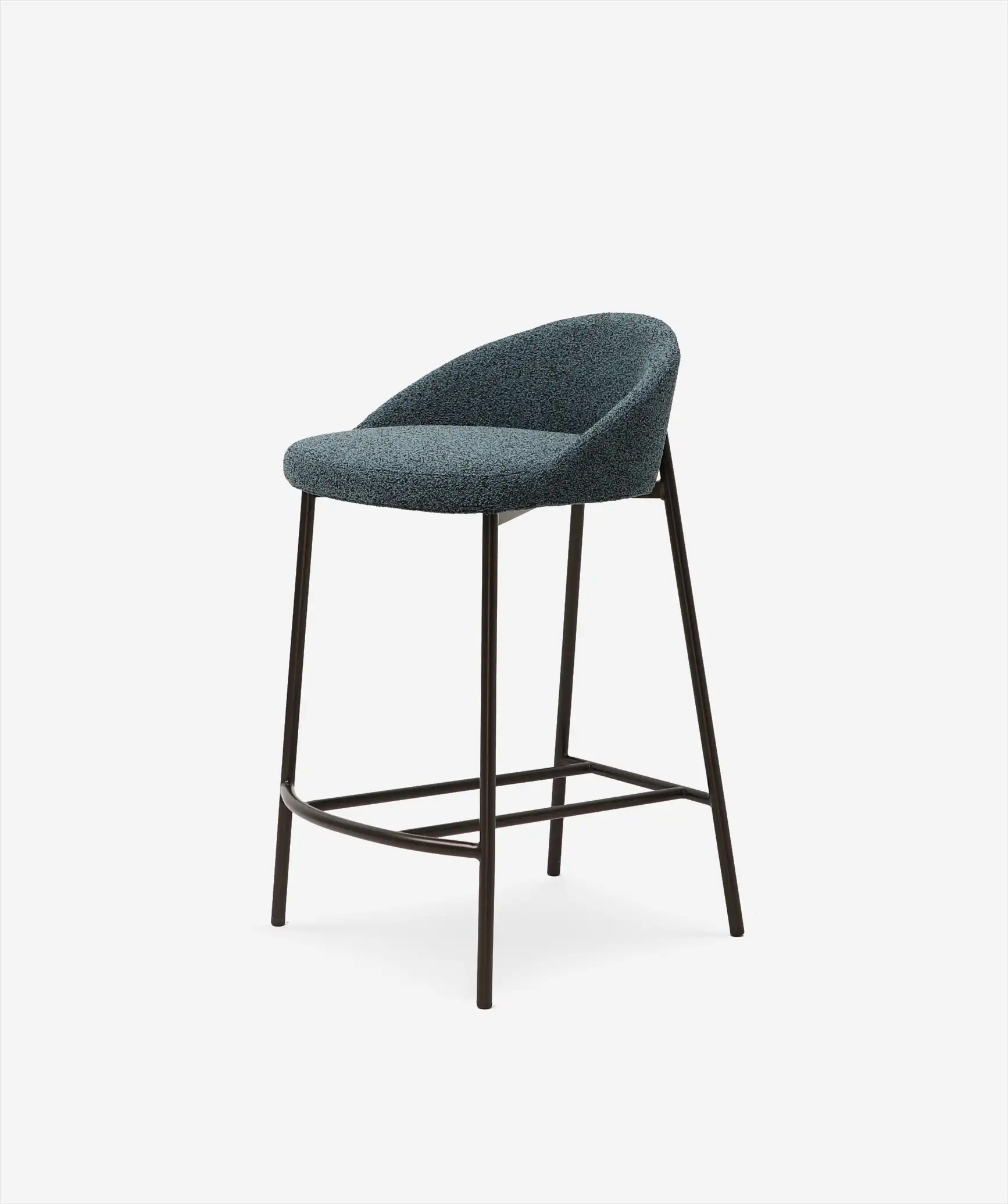 Finn Deluxe Bar Stools Redefining Modern SliceStyle Seating - FINN DELUXE